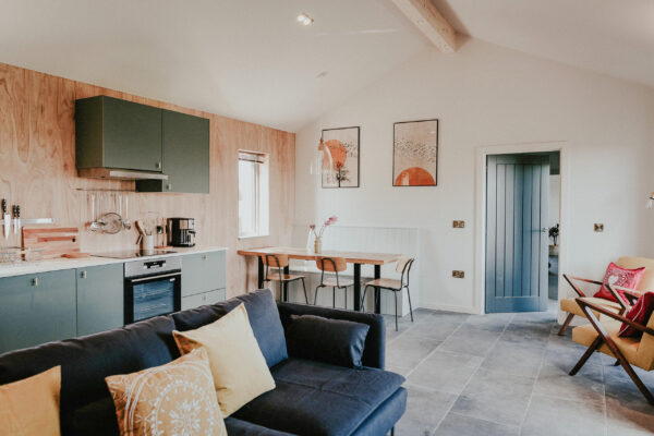 Kip with Friends. – Kip Hideaways