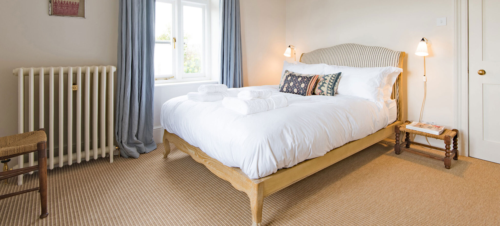 Kip with Friends. - Kip Hideaways