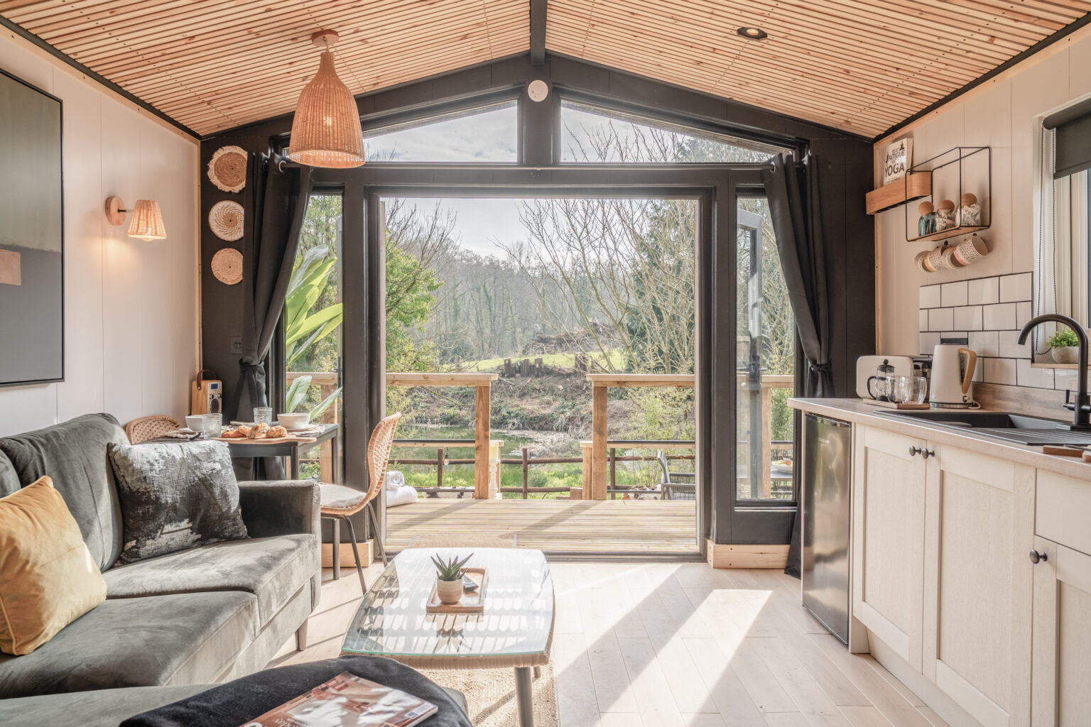 Kip Hideaways - Spaces with Soul - Stylish Boutique Rentals